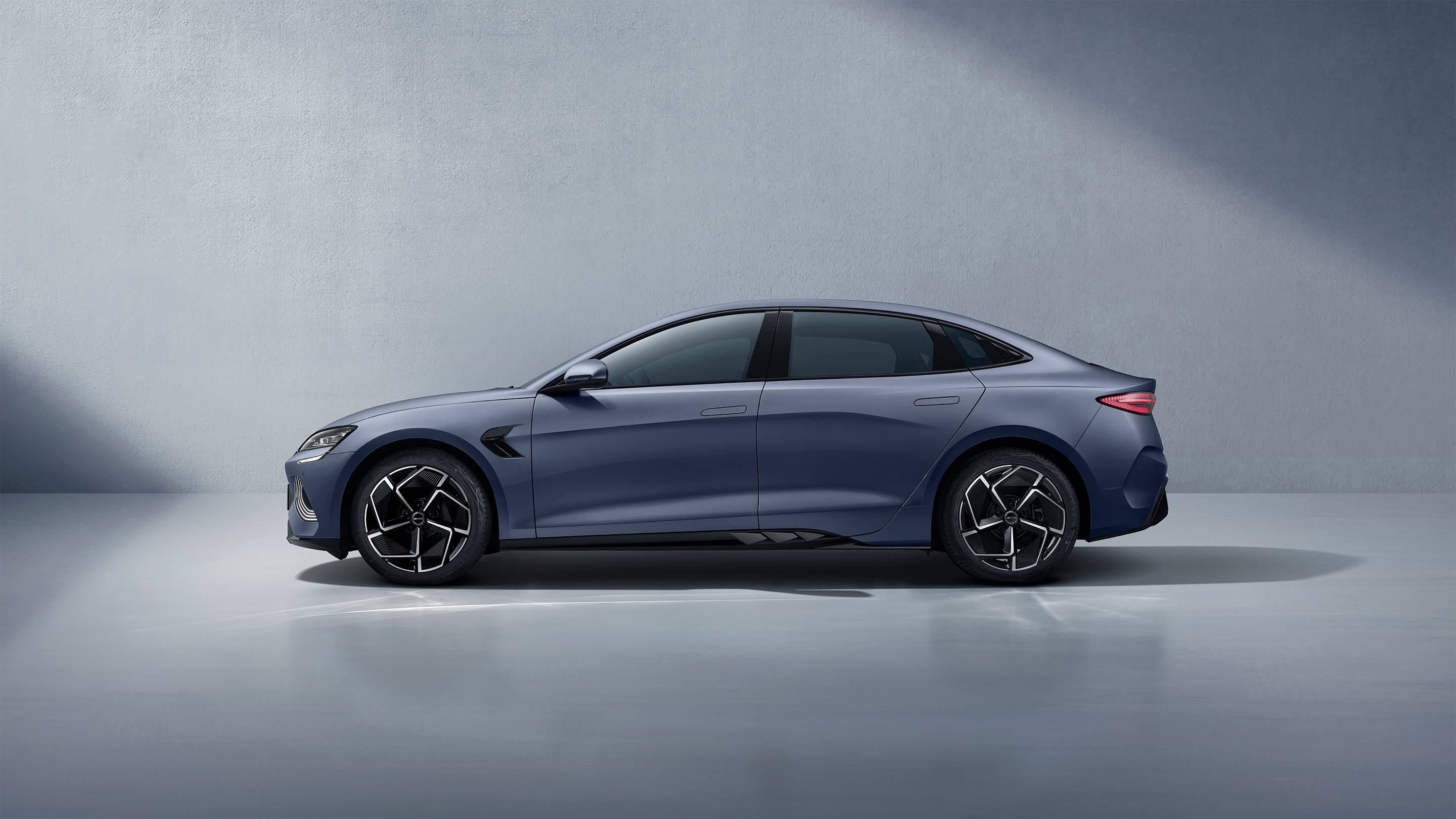 Dynamic and Intelligent | BYD SEAL (RHD)