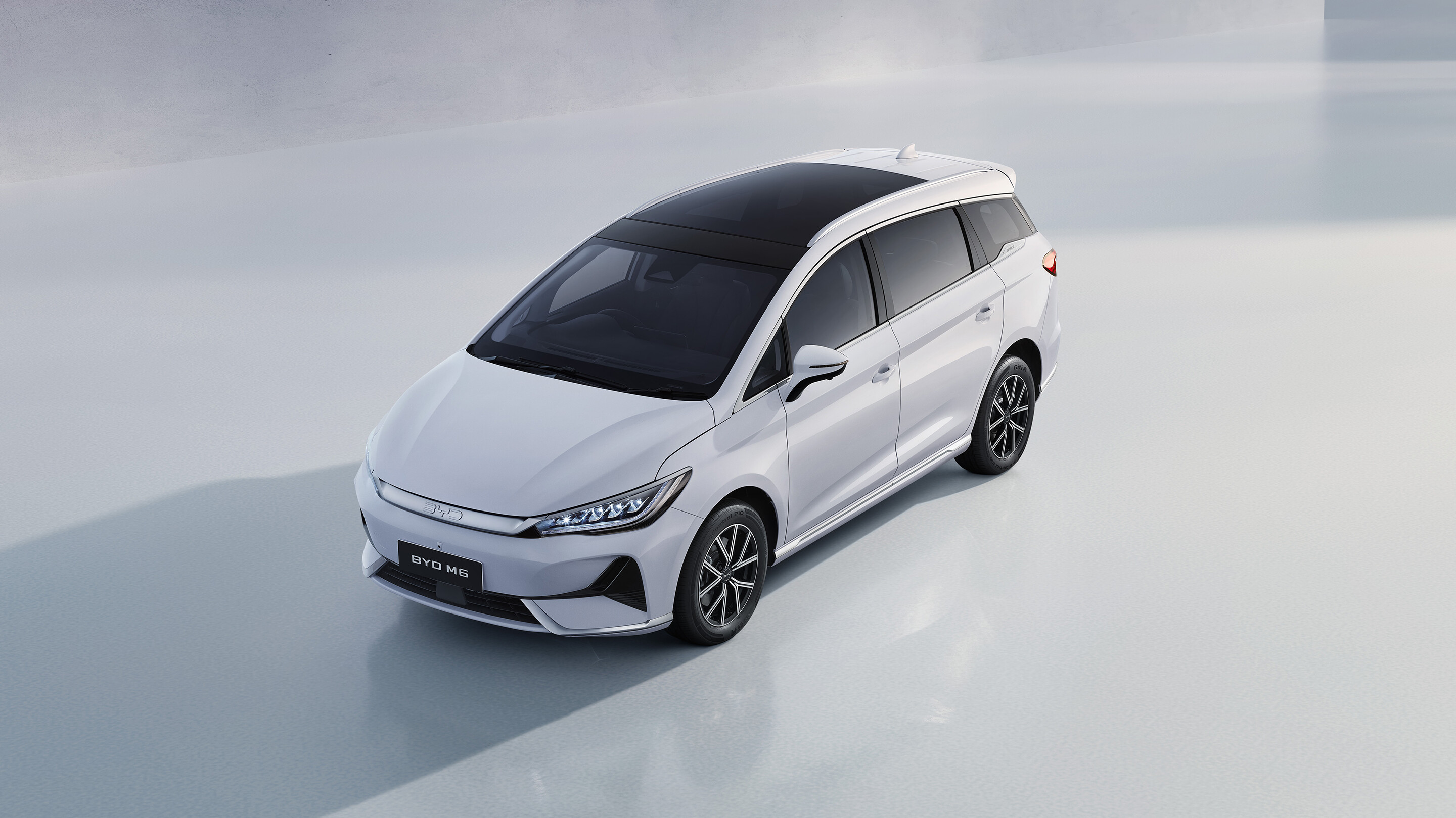 BYD M6 | BYD Macau,China
