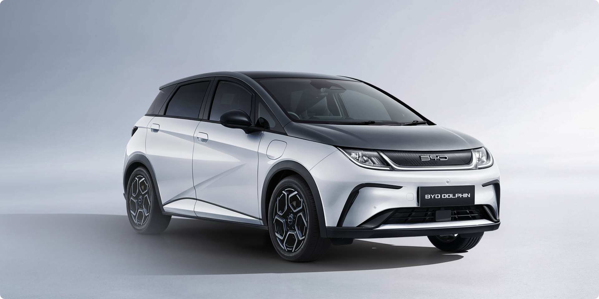 BYD DOLPHIN | BYD Auto Japan株式会社